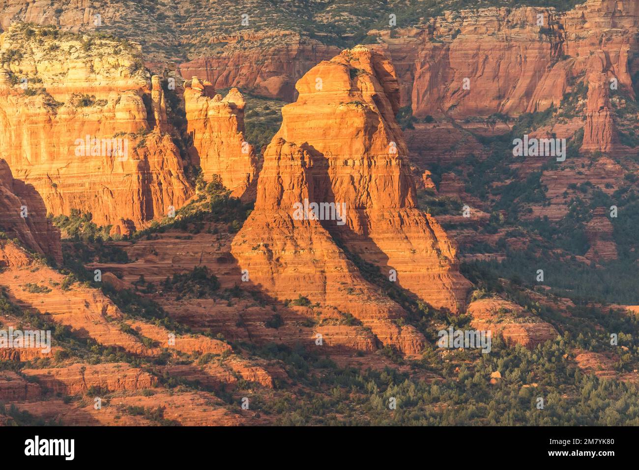 Sedona is an Arizona town surrounded by red-rock buttes, steep canyon ...