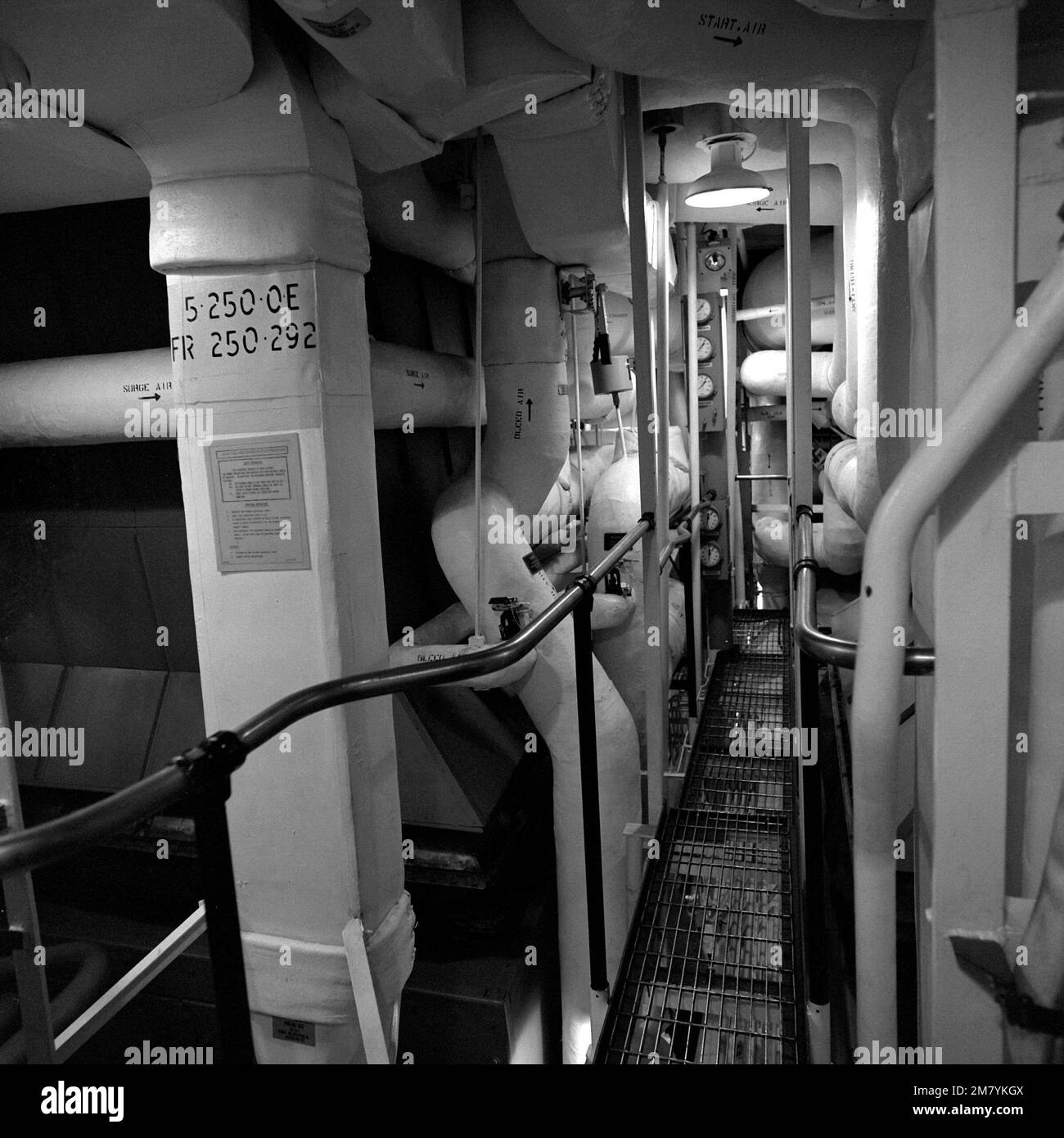 The upper level engine room aboard the guided missile frigate UNDERWOOD ...