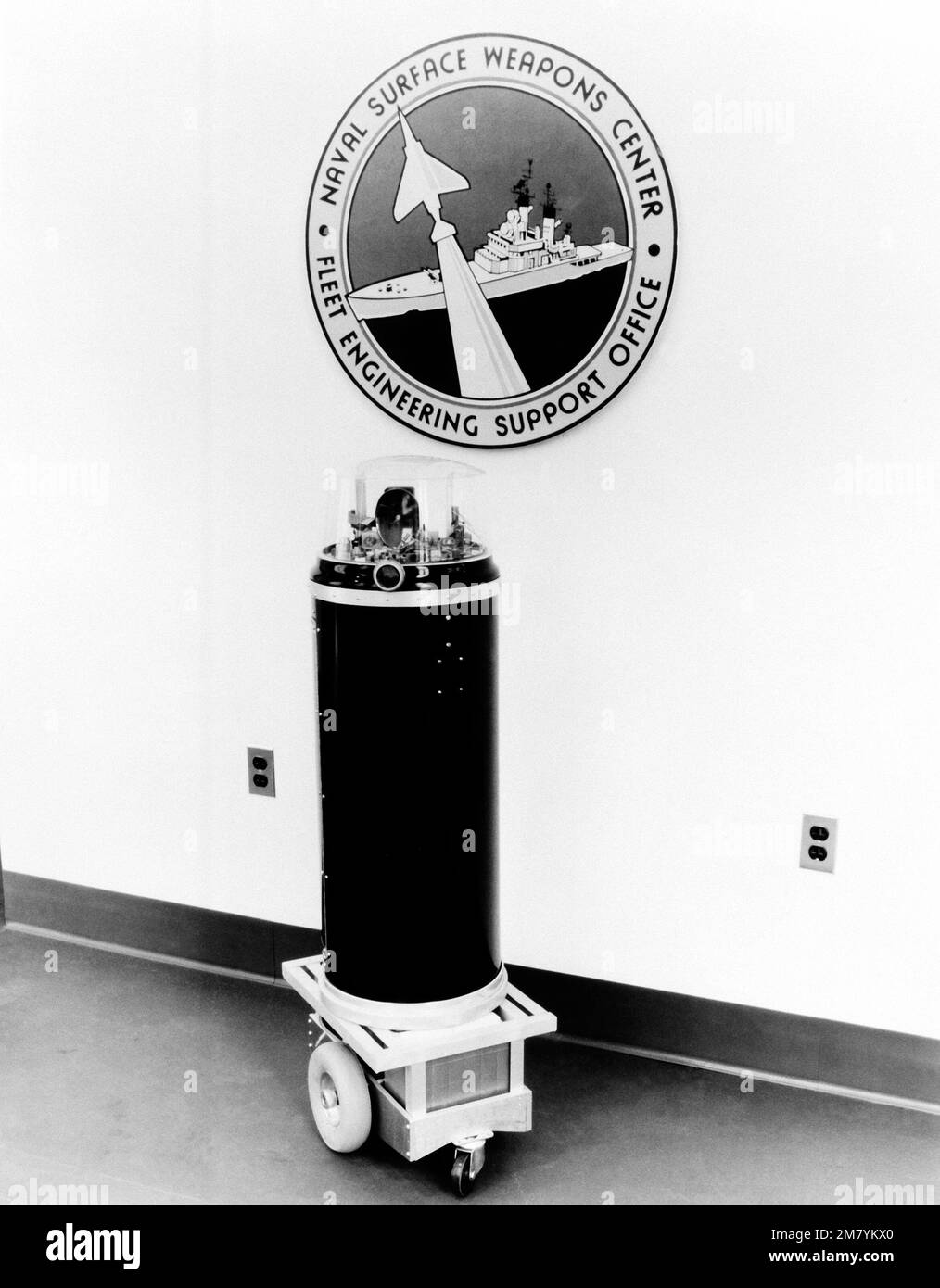 Mobile robot base Black and White Stock Photos & Images - Alamy