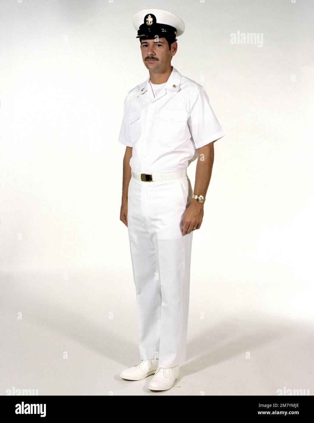 Uniform: Indoor duty white, male Navy chief petty officers. Country ...