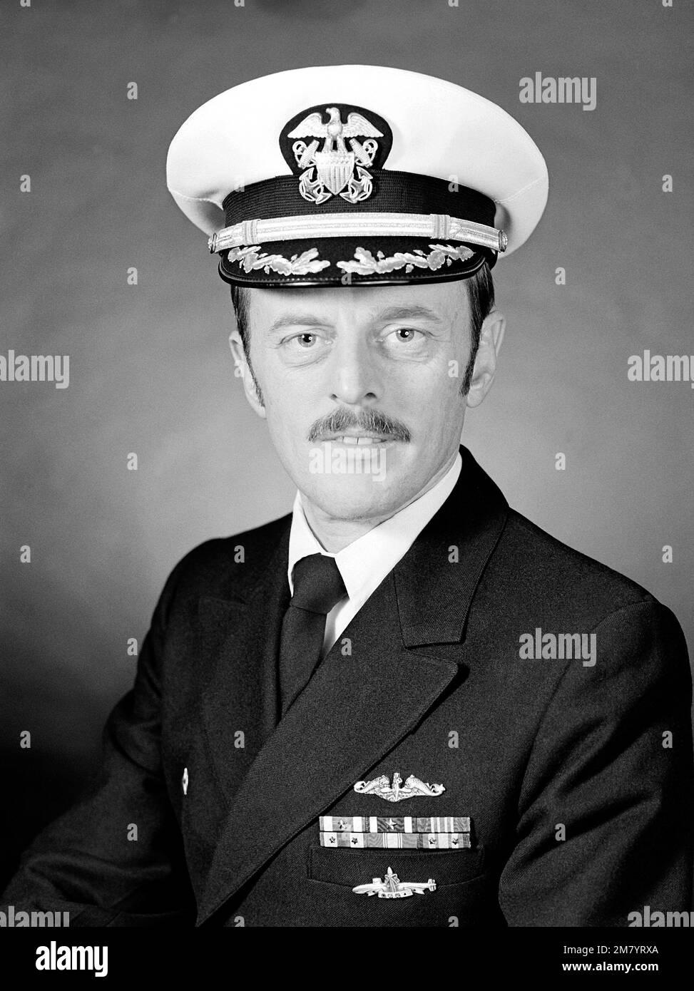 George hewitt hi-res stock photography and images - Alamy