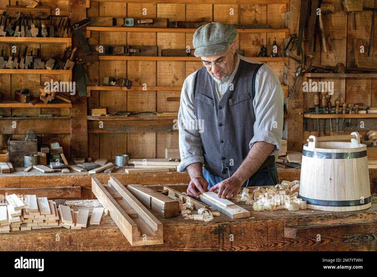 History carpenter carpentry hi-res stock photography and images - Alamy