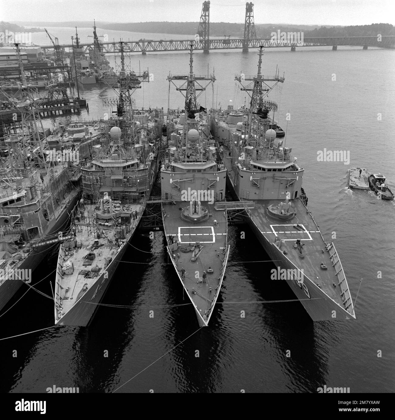 A bow view of the guided missile frigates DE WERT (FFG-45), KLAKRING ...
