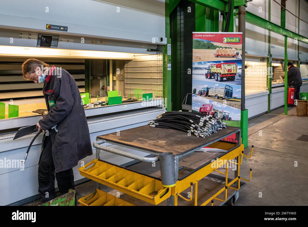 KARDEX FOR THE STORAGE OF PARTS USED IN THE MANUFACTURING OF TRAILERS ...