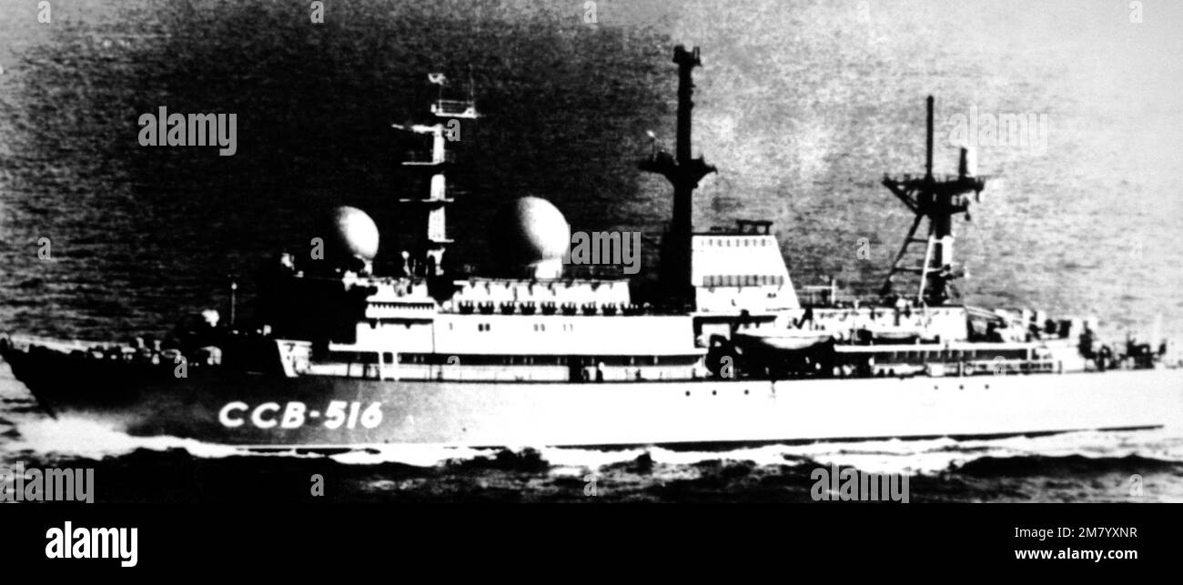 1980s soviet union ship Black and White Stock Photos & Images - Alamy