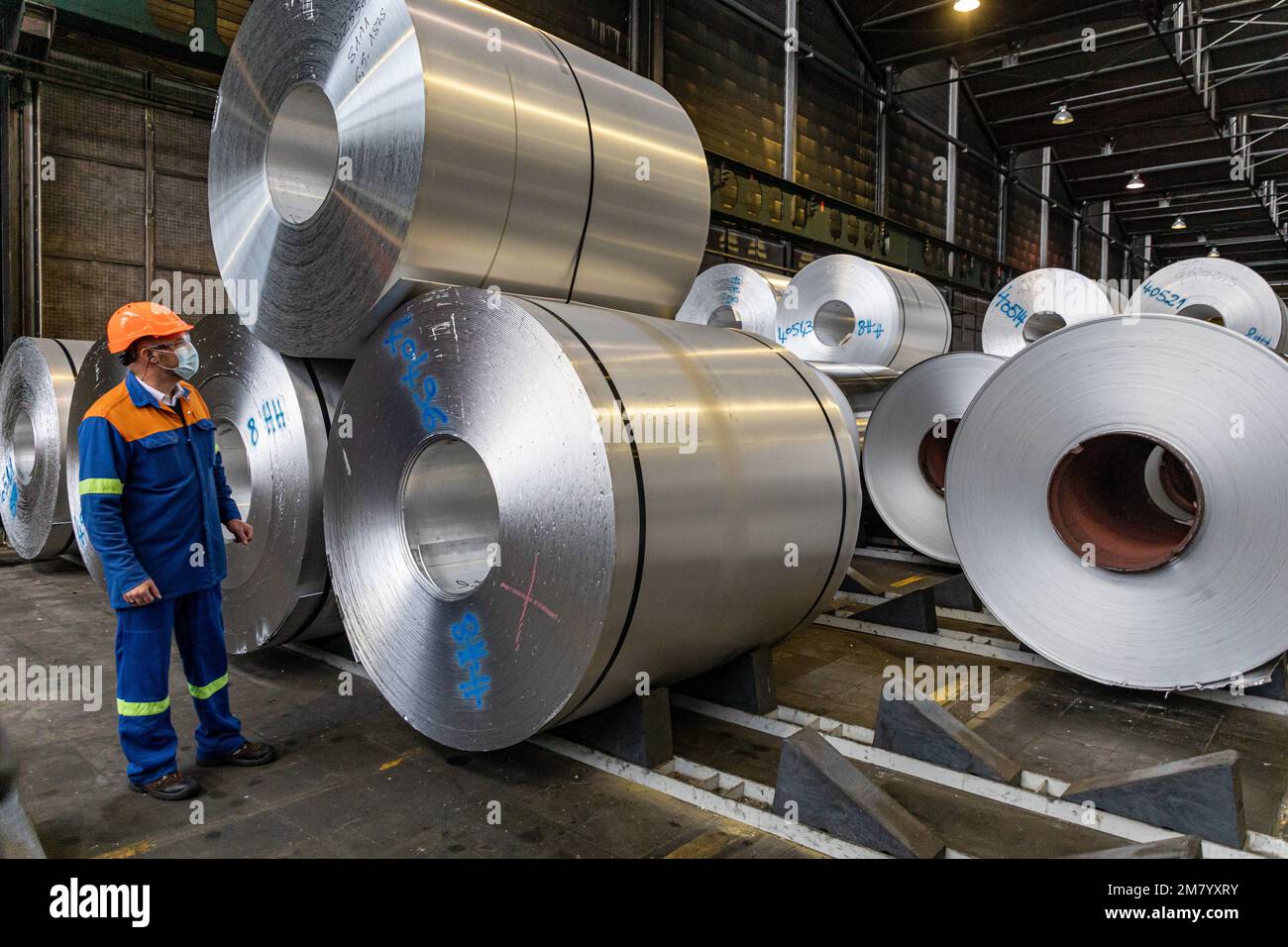 STORAGE OF SPOOLS OF ALUMINUM BEFORE FLATTENING, EUROFOIL FACTORY ...