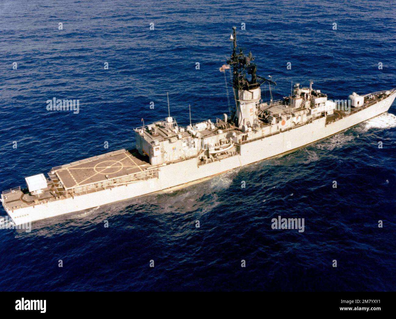 Knox class frigate hi-res stock photography and images - Alamy