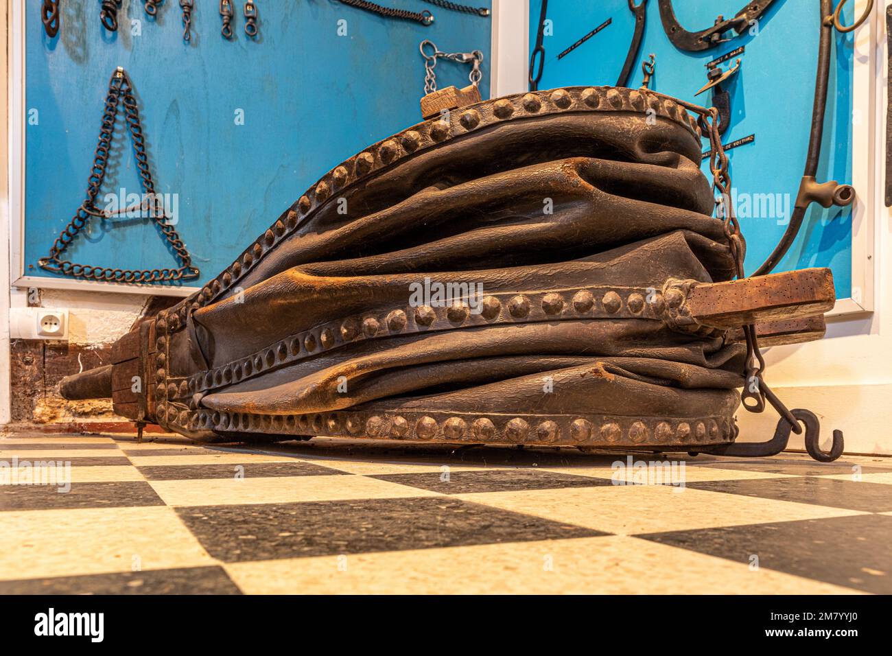 Old forge france hi-res stock photography and images - Alamy