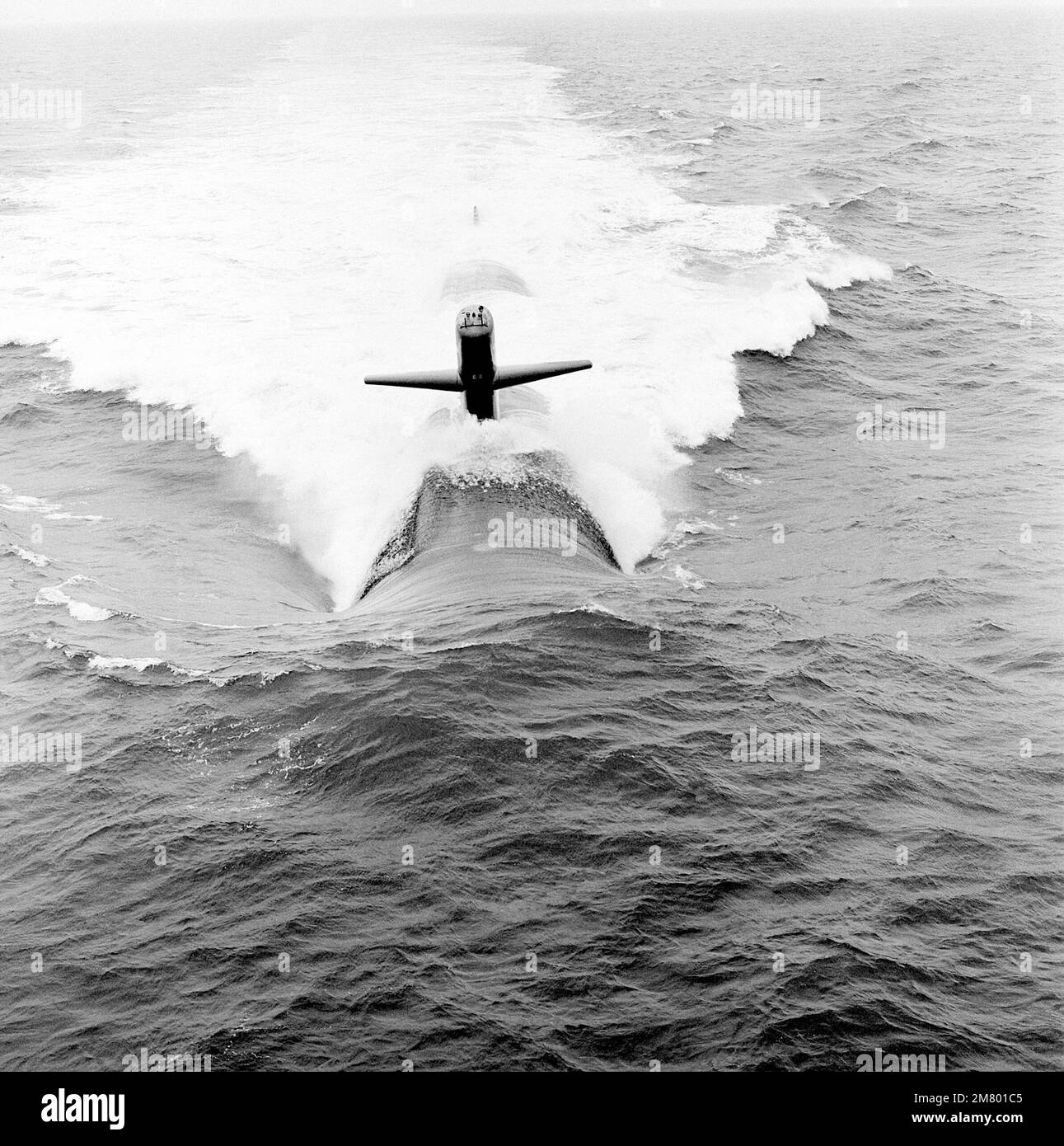 An aerial bow view of the nuclear-powered attack submarine USS NORFOLK ...