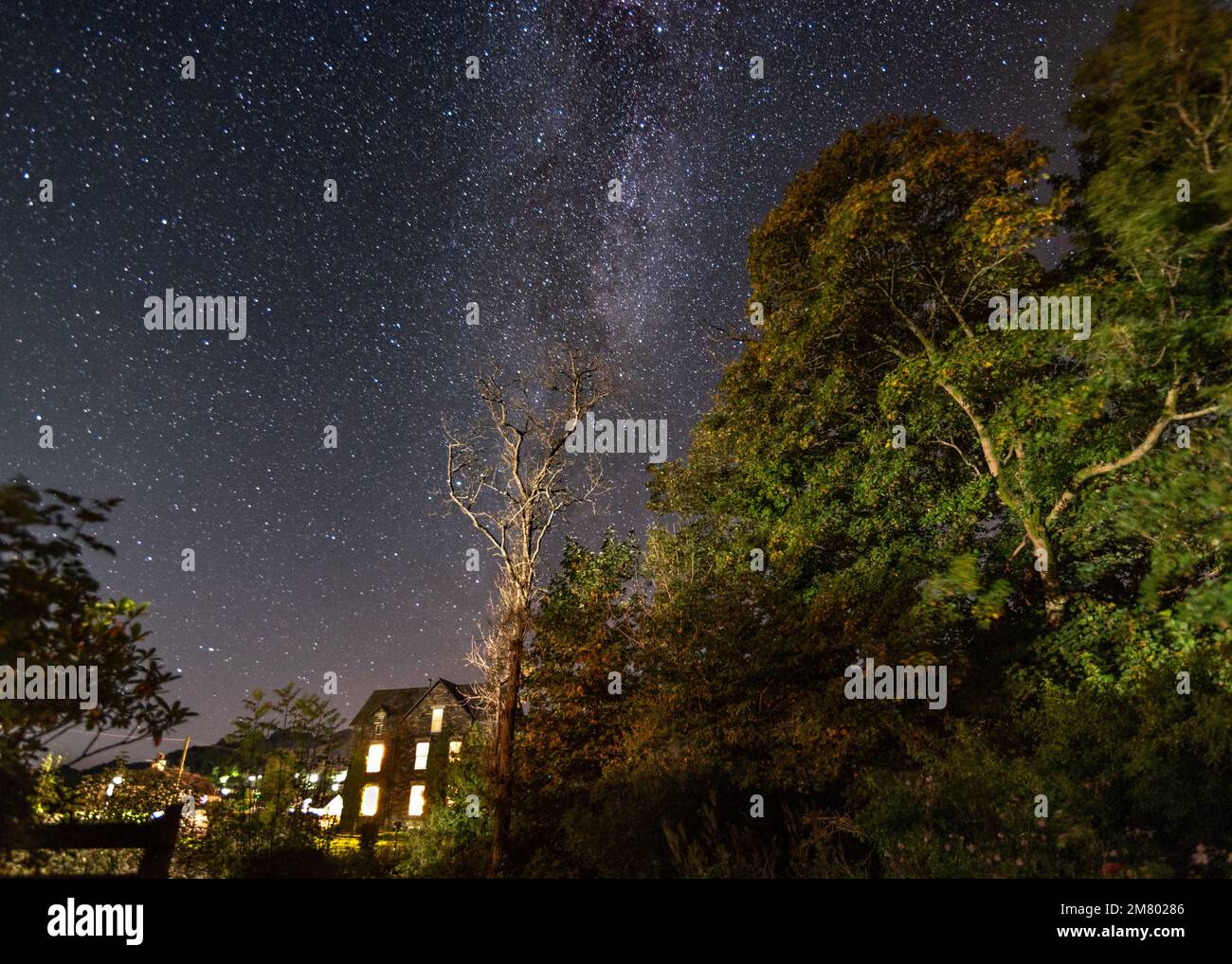 Night sky stars uk hi-res stock photography and images - Alamy