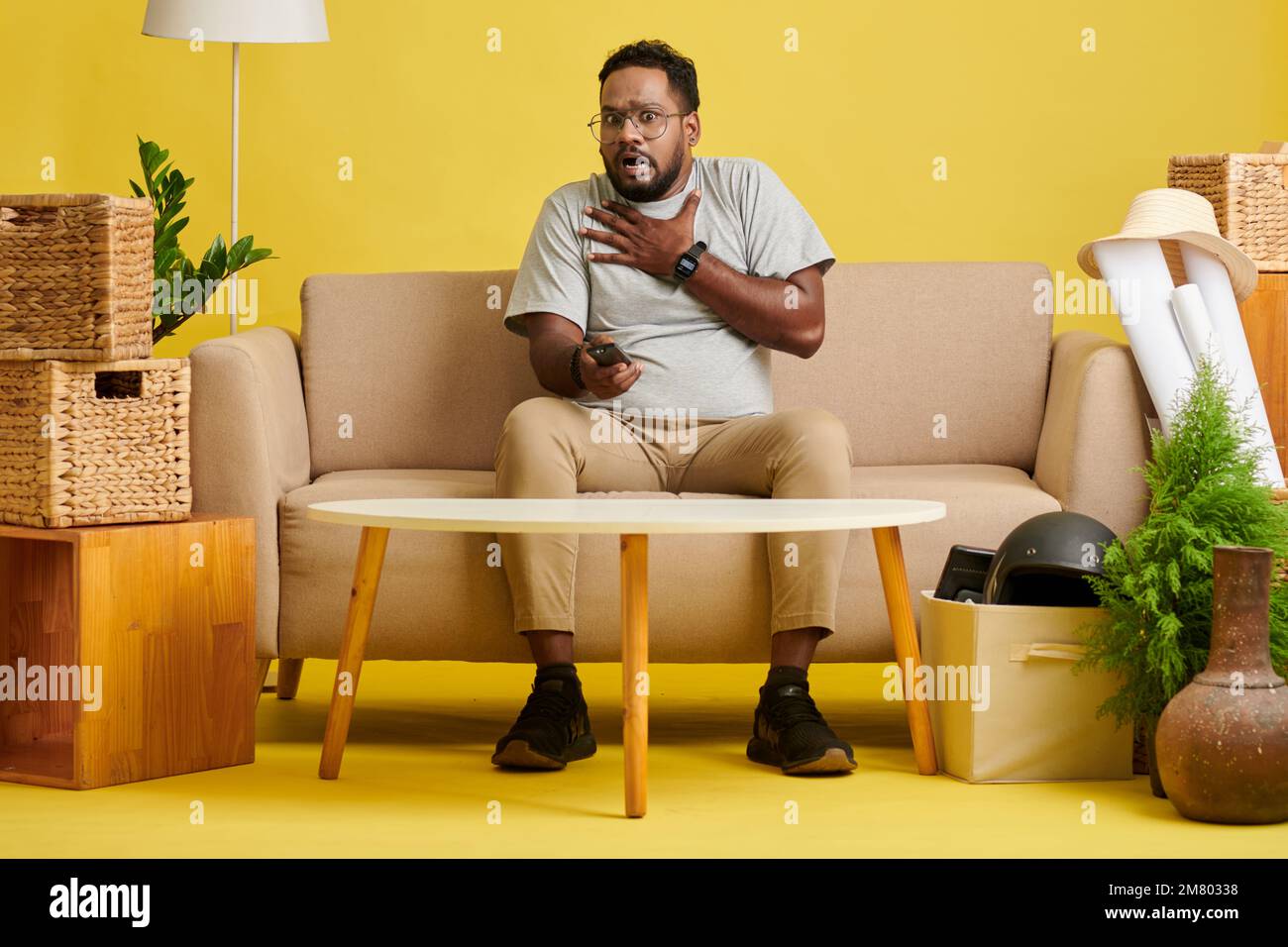 Creepy man watching tv hi-res stock photography and images - Alamy