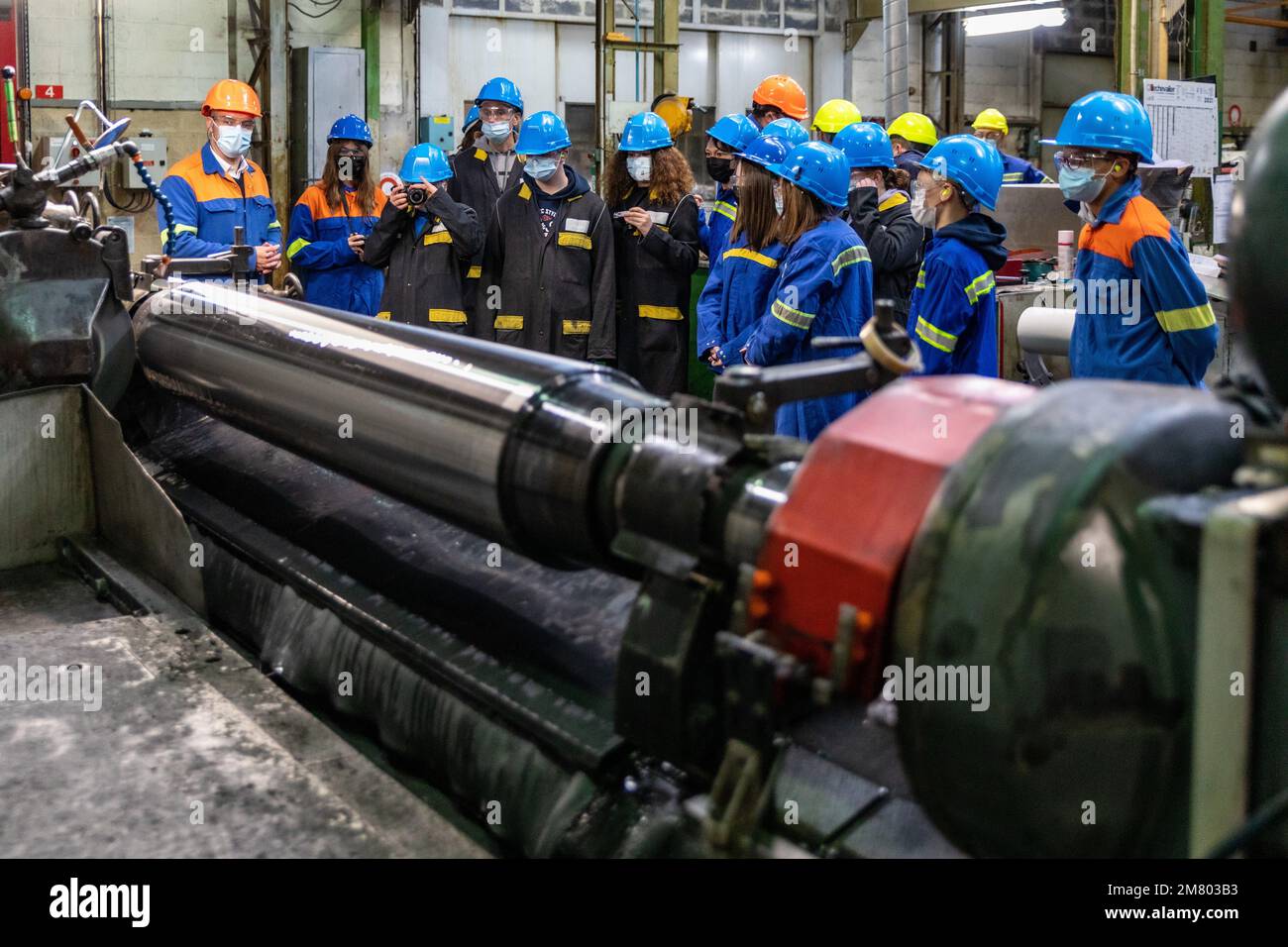 SCHOOL TOUR TO A CULTURAL PROJECT FOR THE EIGHTH GRADE STUDENTS OF THE ...