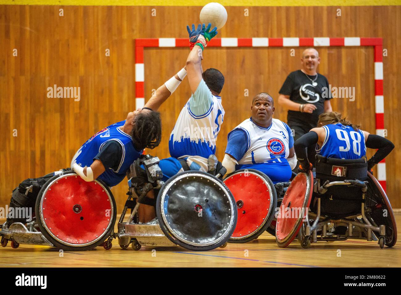 HANDI RUGBY TRAINING, TEAM SPORTS FOR HANDICAPPED PEOPLE IN WHEELCHAIRS ...