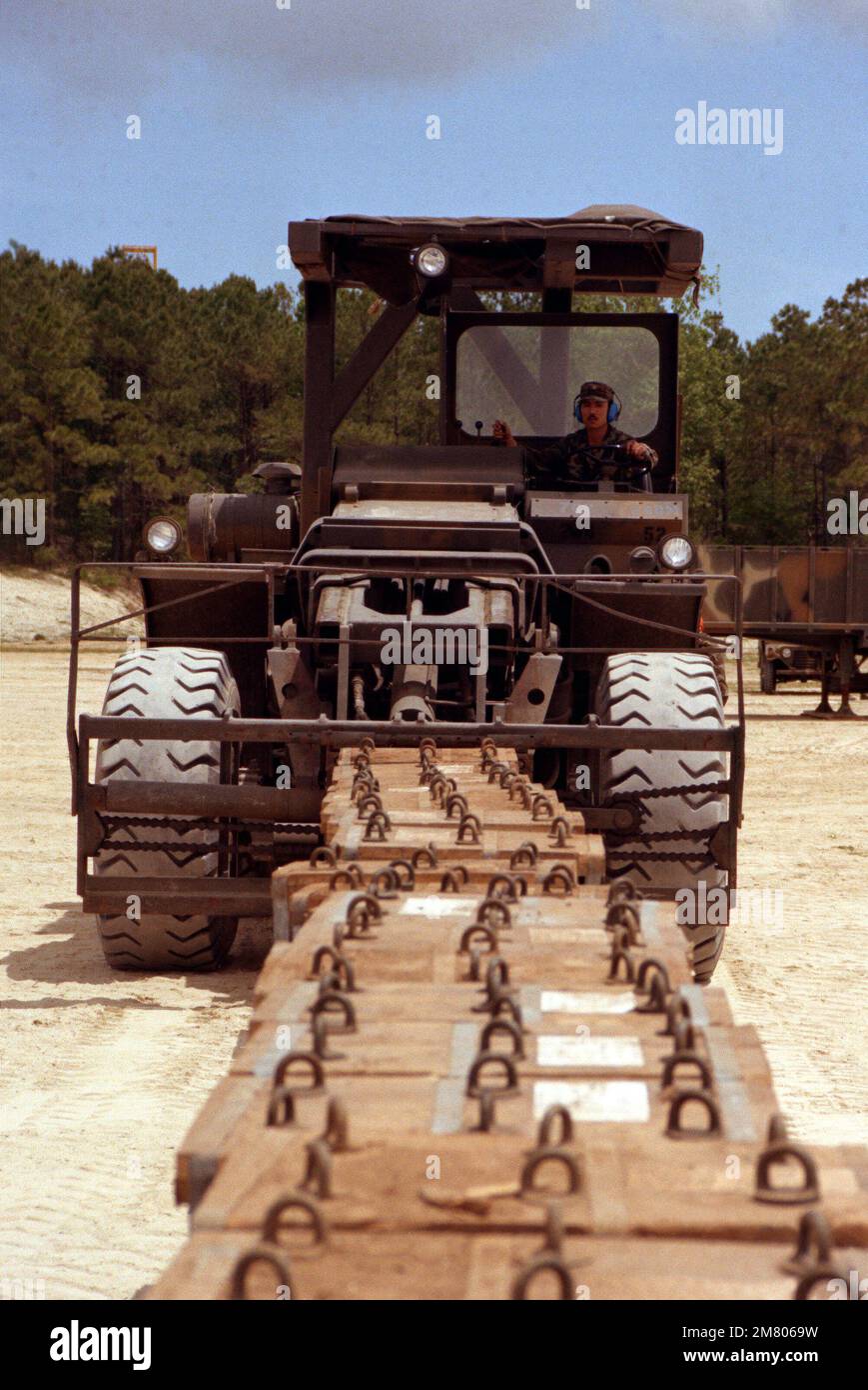 175 mm hi-res stock photography and images - Alamy