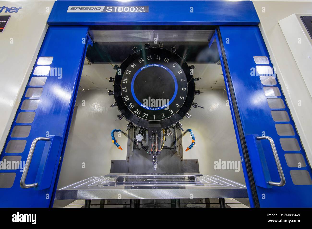 Automatization of manufacturing hi-res stock photography and images - Alamy