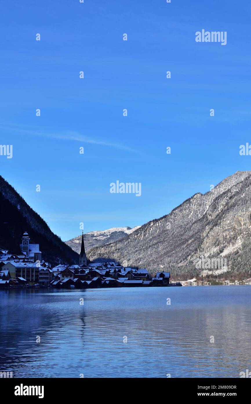 Hallstatt austria winter hi-res stock photography and images - Alamy