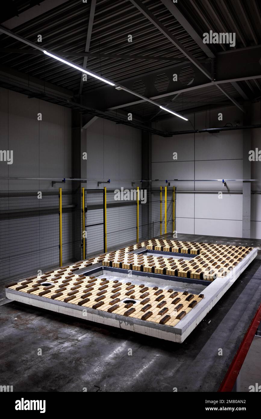 HERENVEEN - Prefab components for homes are manufactured in a prefab ...