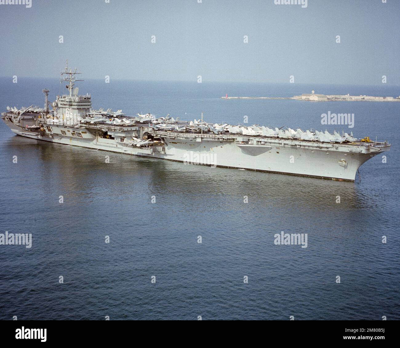 DN-SC-87-05316. Base: Taranto Country: Italy (ITA Stock Photo - Alamy