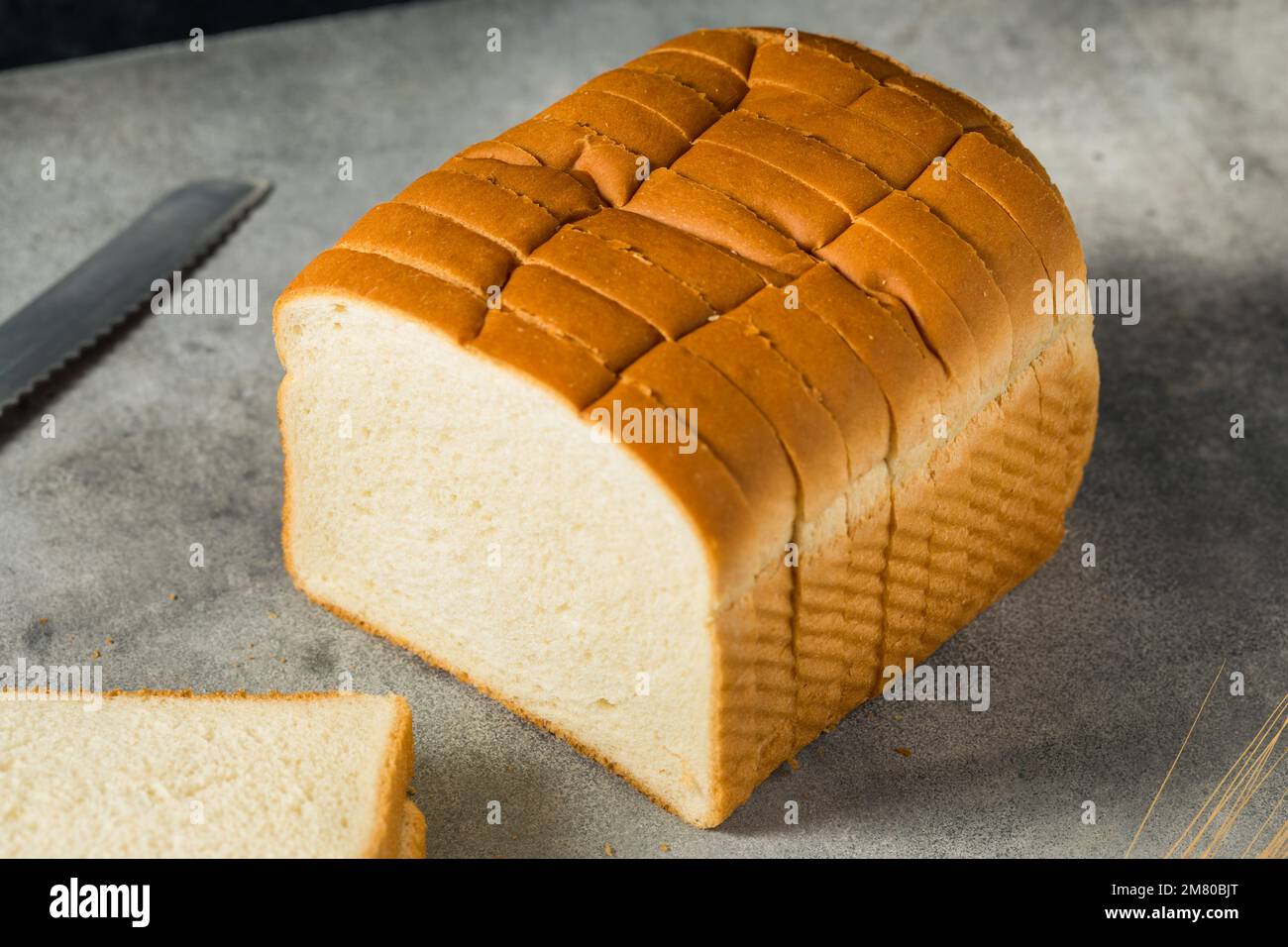 Organic Whole Wheat White Bread Cut into Slices Stock Photo - Alamy