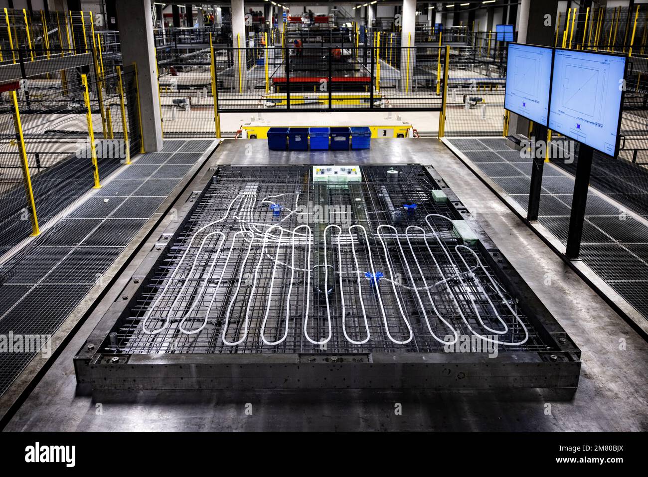 HERENVEEN - Prefab components for homes are manufactured in a prefab ...