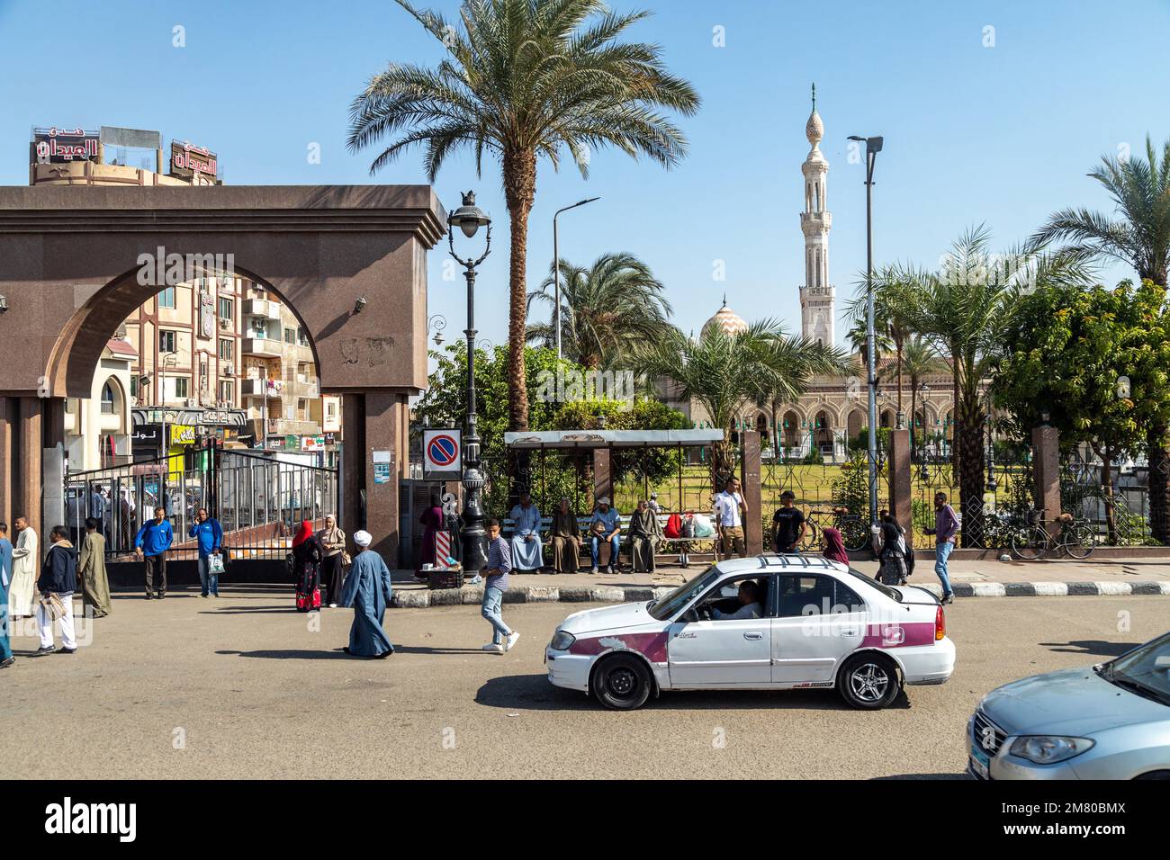 Qena mosque hi-res stock photography and images - Alamy