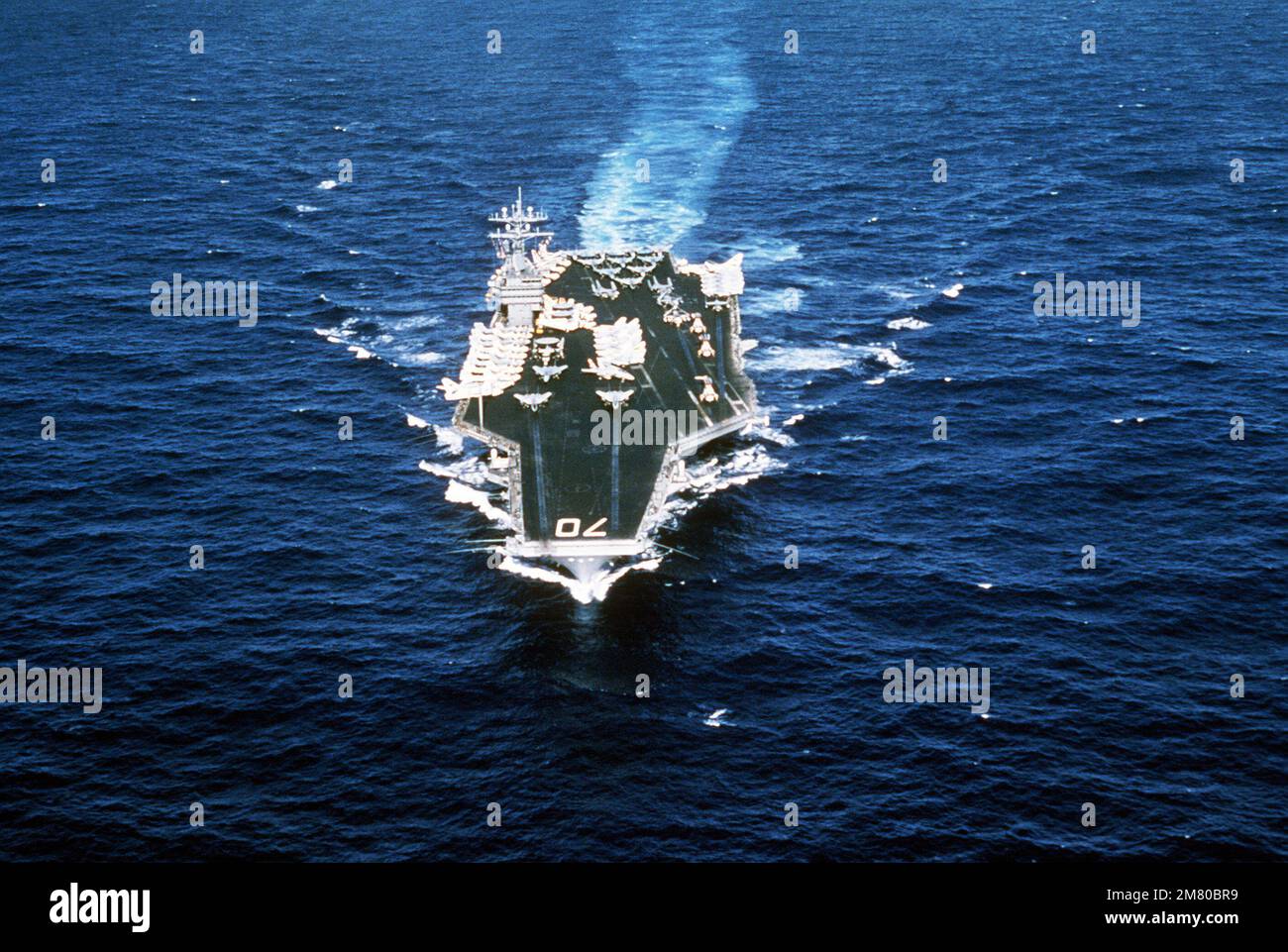 A bow view of the nuclear-powered aircraft carrier USS CARL VINSON (CVN ...