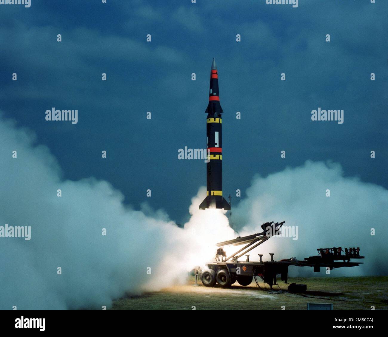 Us pershing ii missile hi-res stock photography and images - Alamy