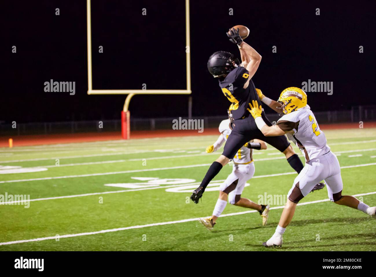 High school football field night hi-res stock photography and images ...