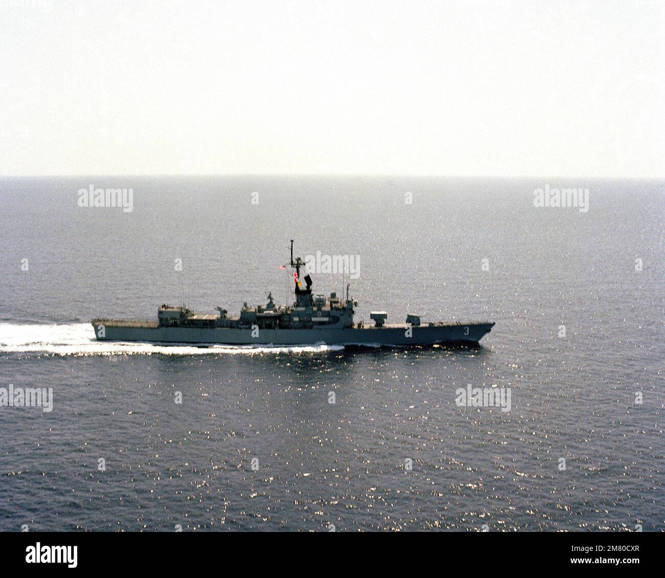 A starboard beam view of the guided missile frigate USS SCHOFIELD (FFG ...