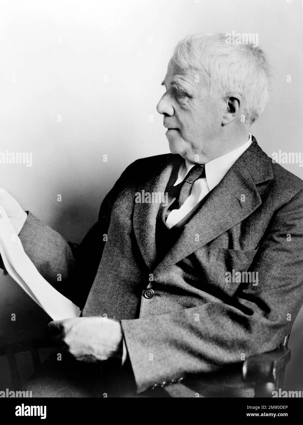 Robert frost hi-res stock photography and images - Alamy
