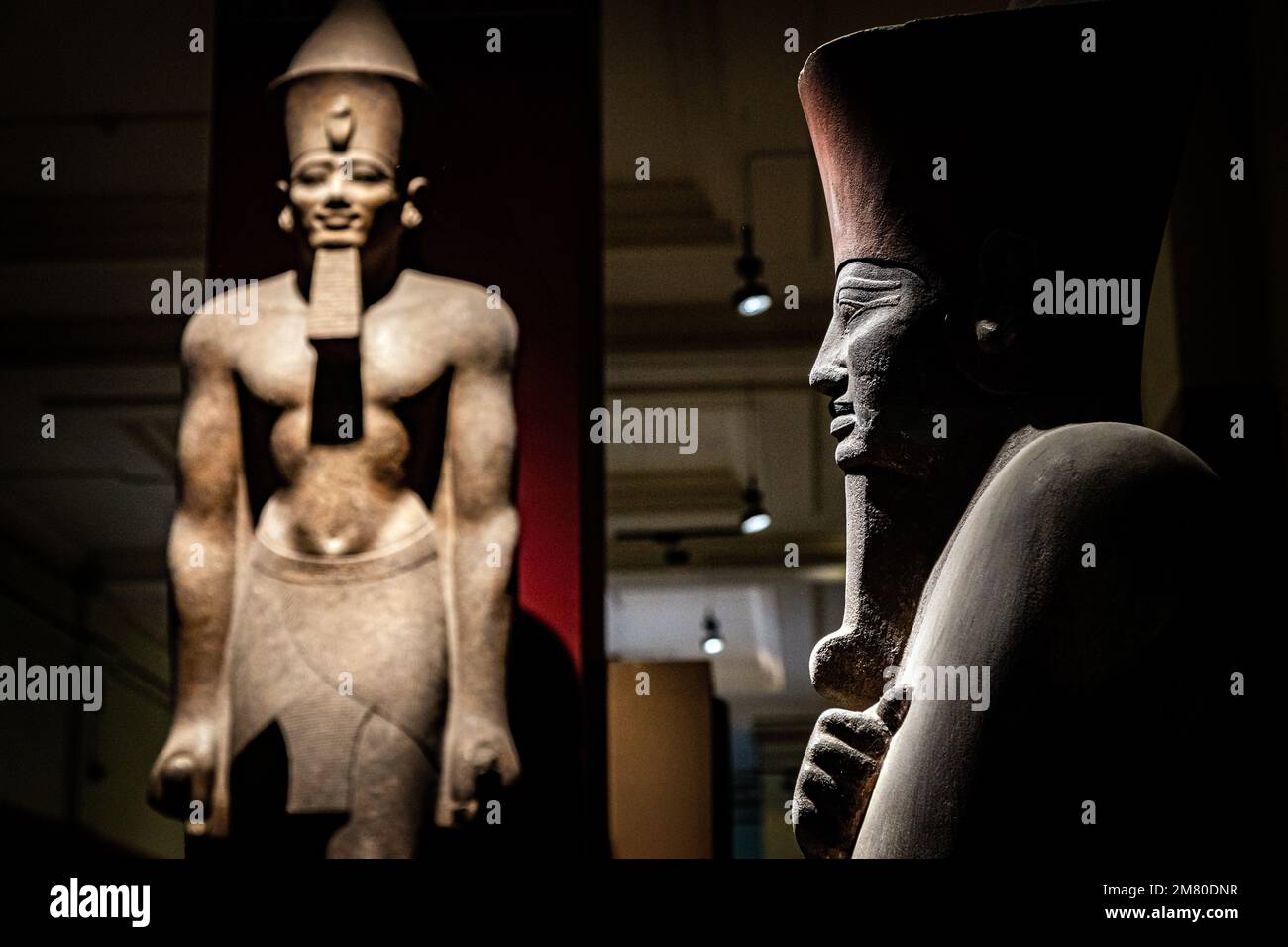 PINK GRANITE COLOSSUS OF KING SENOUSERT IV (SENEFERIBRE), EGYPTIAN ...