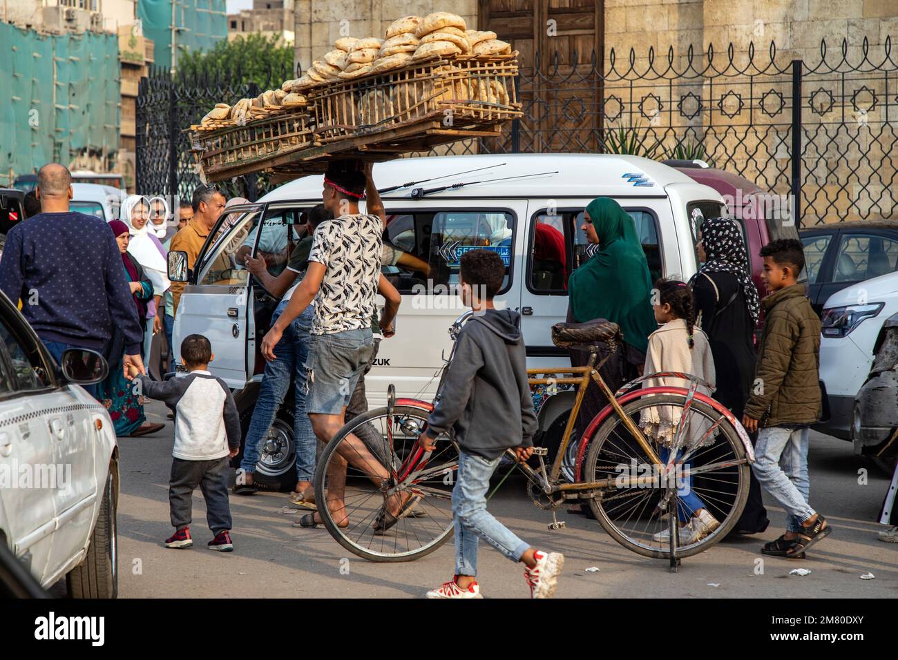 VENDORS SELLING THE TRADITIONAL BALADI BREAD, KHAN EL-KHALILI SOUK ...
