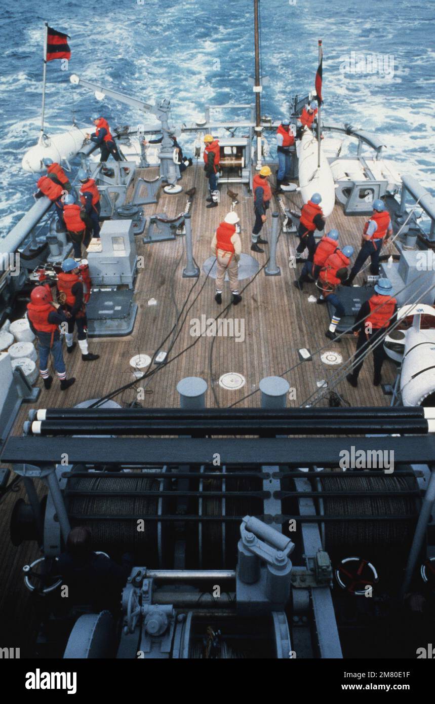 Naval cutters hi-res stock photography and images - Alamy