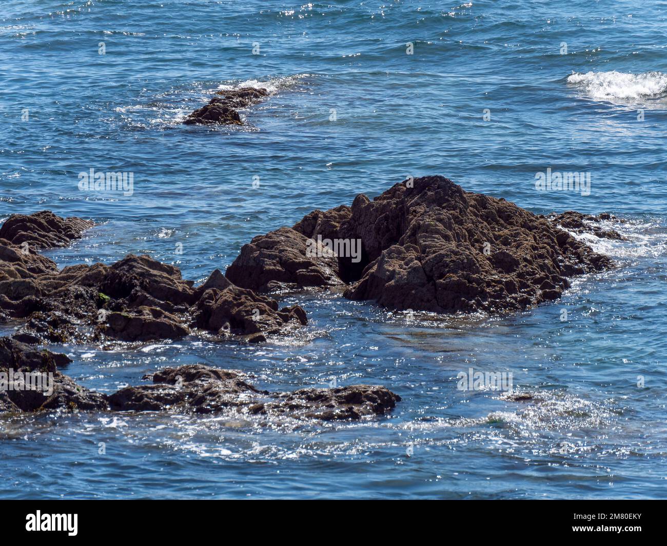 Reef rock seaside hi-res stock photography and images - Alamy