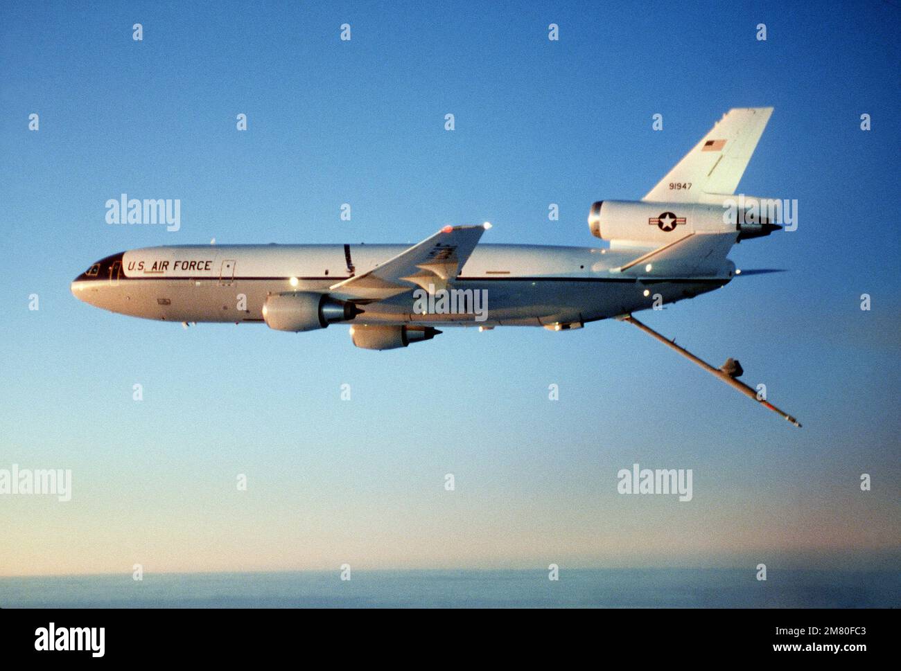 Air to air refueling probe hi-res stock photography and images - Alamy