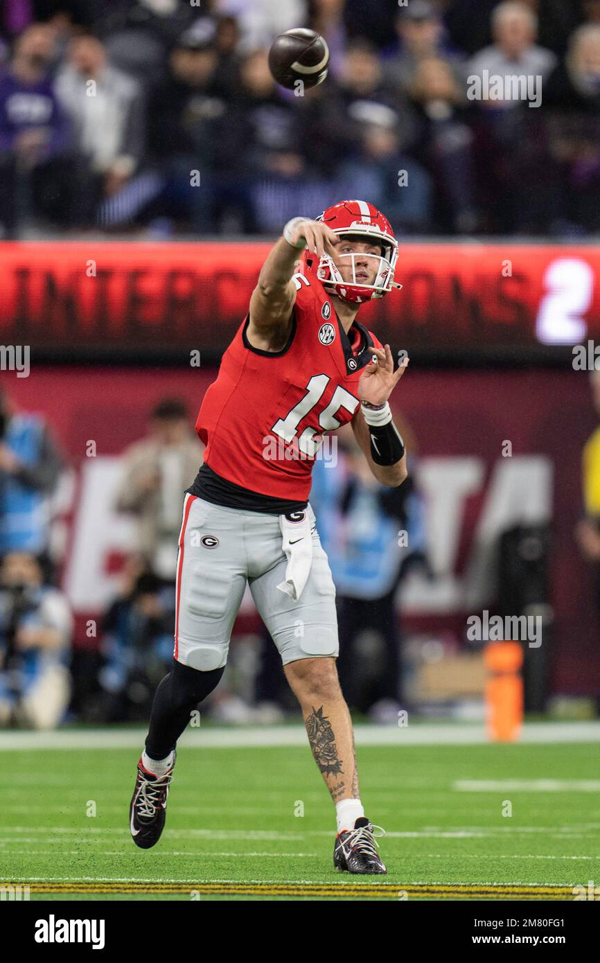 Carson beck georgia hi-res stock photography and images - Alamy
