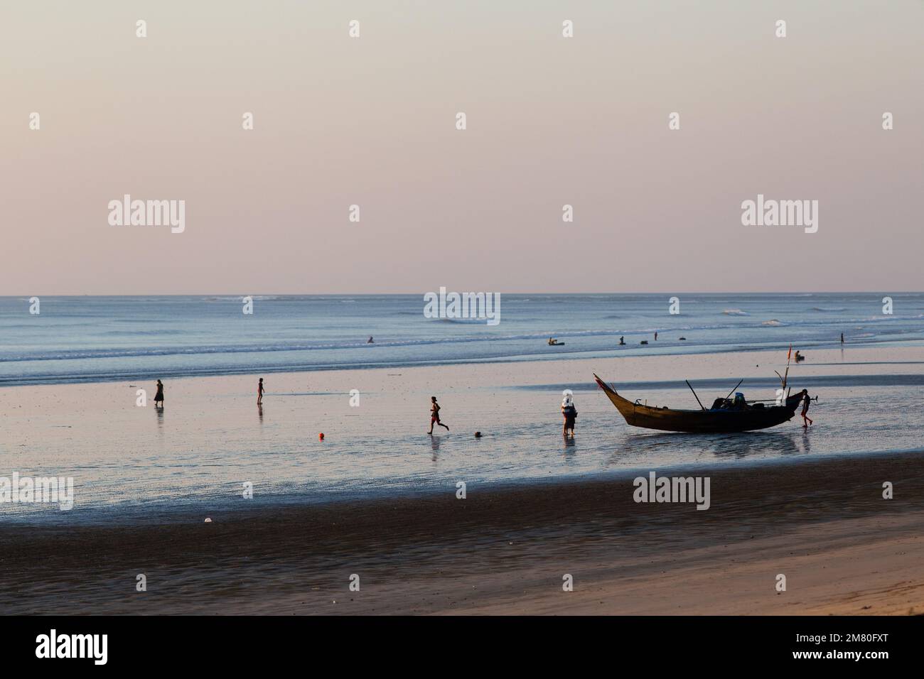 Dawei myanmar hi-res stock photography and images - Alamy