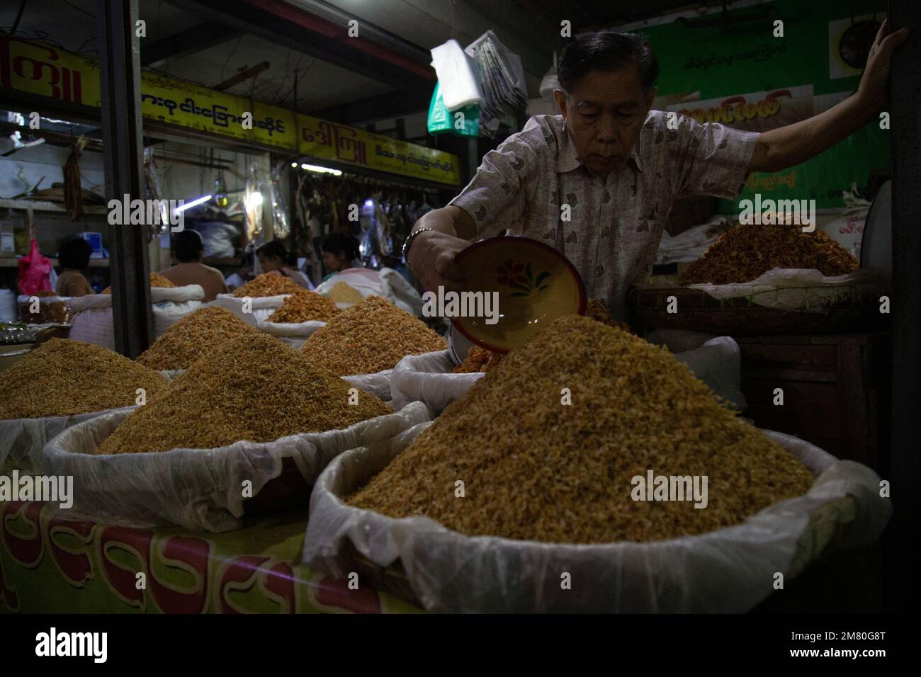 Markets in the City of Mawlamyine, Myanmar Stock Photo - Alamy