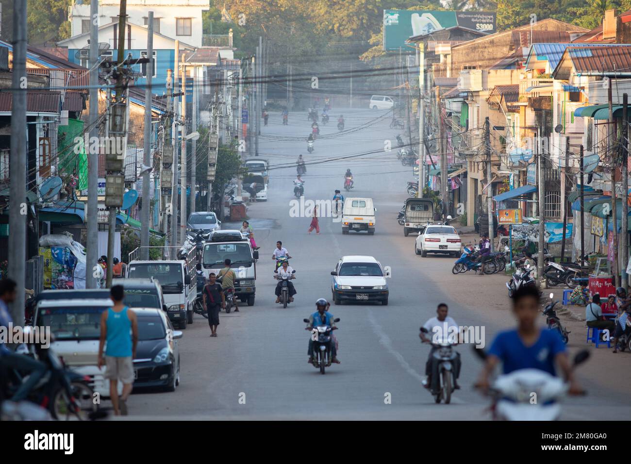 Myanmar road sign hi-res stock photography and images - Alamy