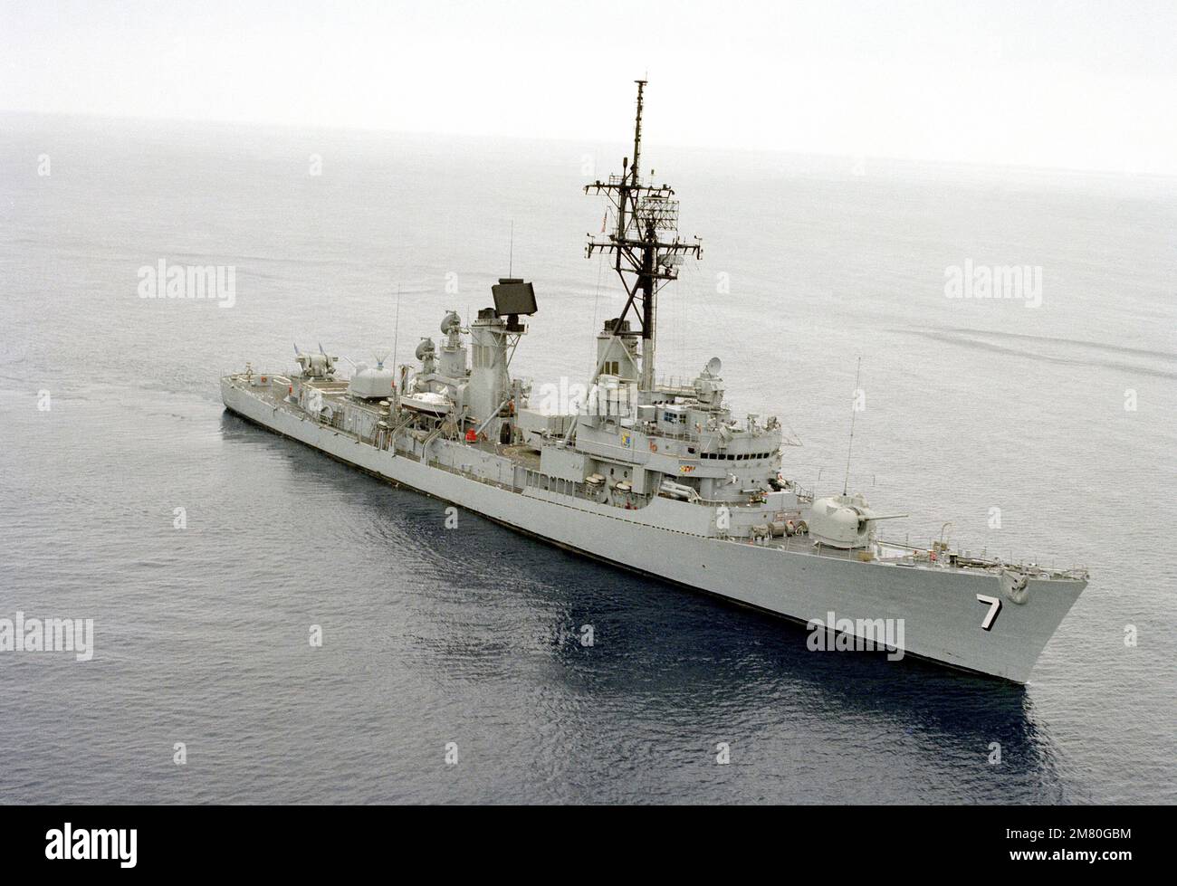An aerial starboard bow view of the guided missile destroyer USS HENRY ...