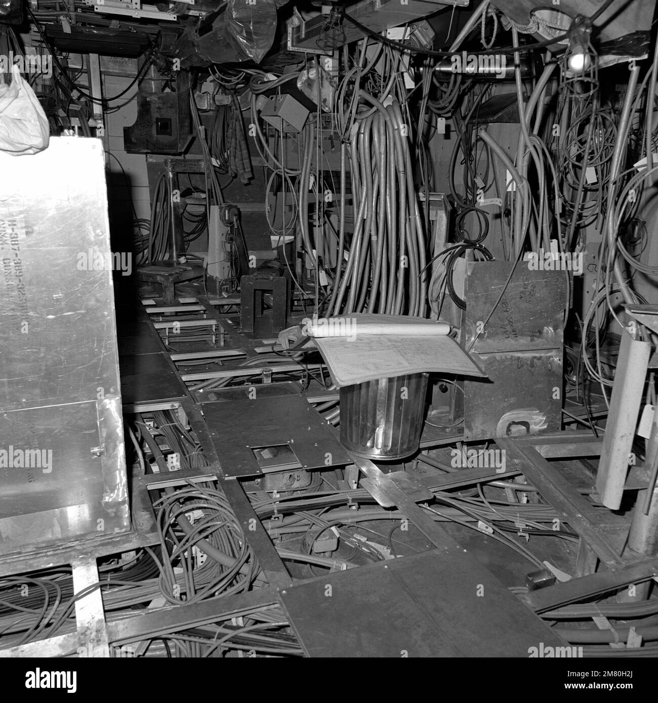 A combat information center aboard the guided missile frigate ROBERT G ...