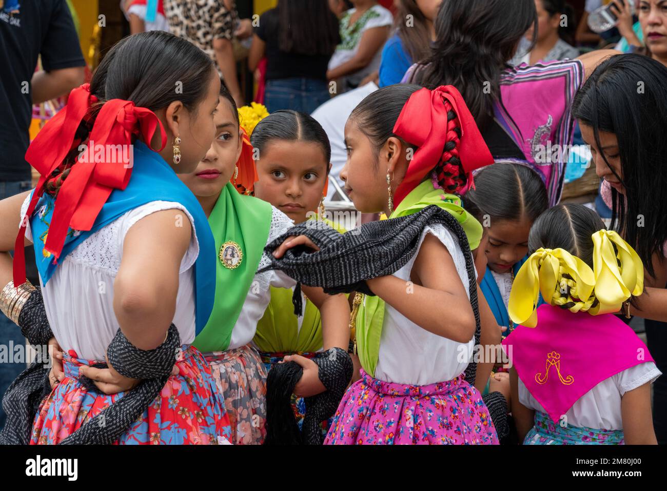 Chinas oaxaquenas costume hi-res stock photography and images - Alamy