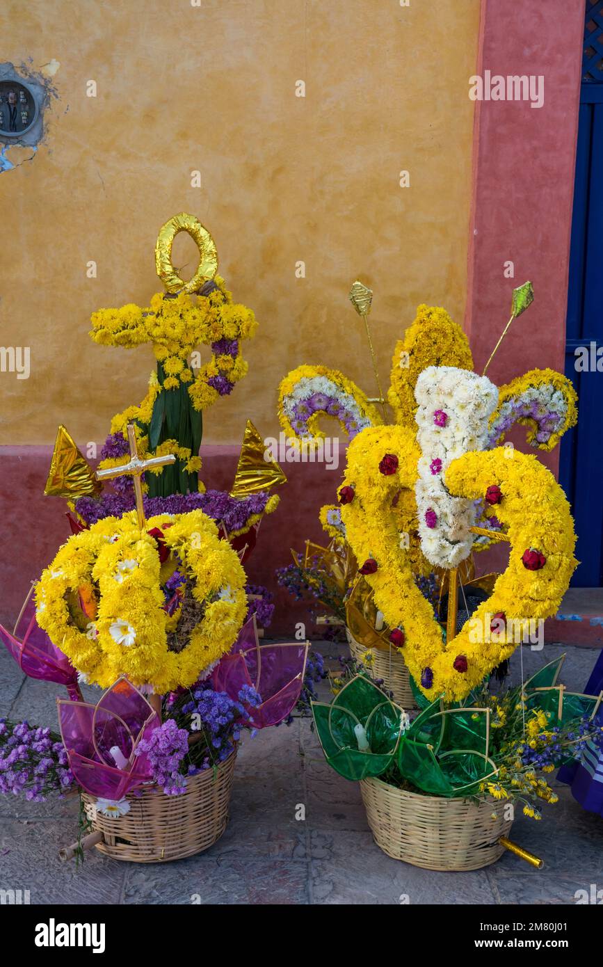Decorated flower baskets carried by Chinas Oaxaquenas dancers on their ...
