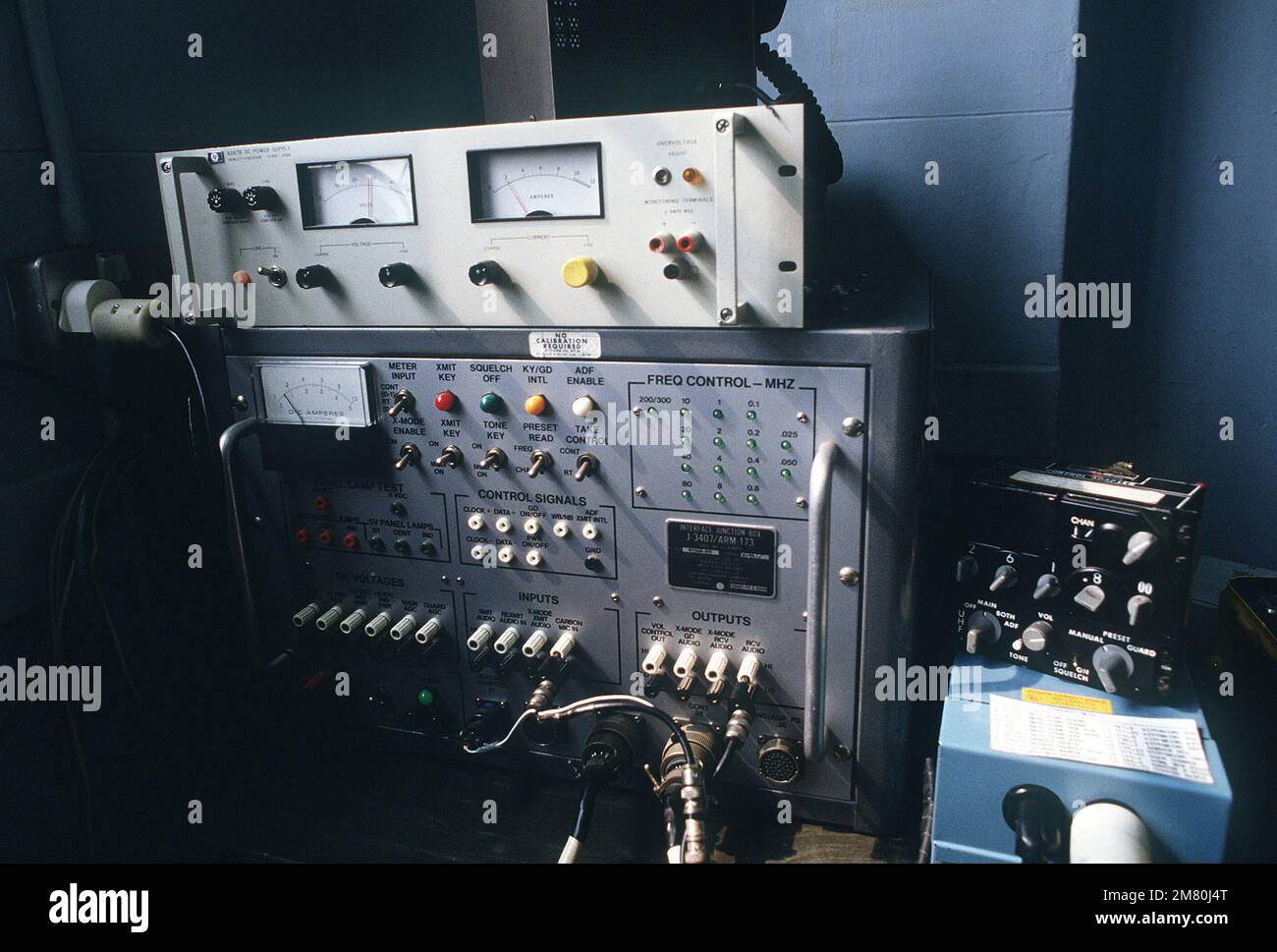 A J-3407/ARM-173 interface junction box and Hewlett-Packard 6267B DC ...