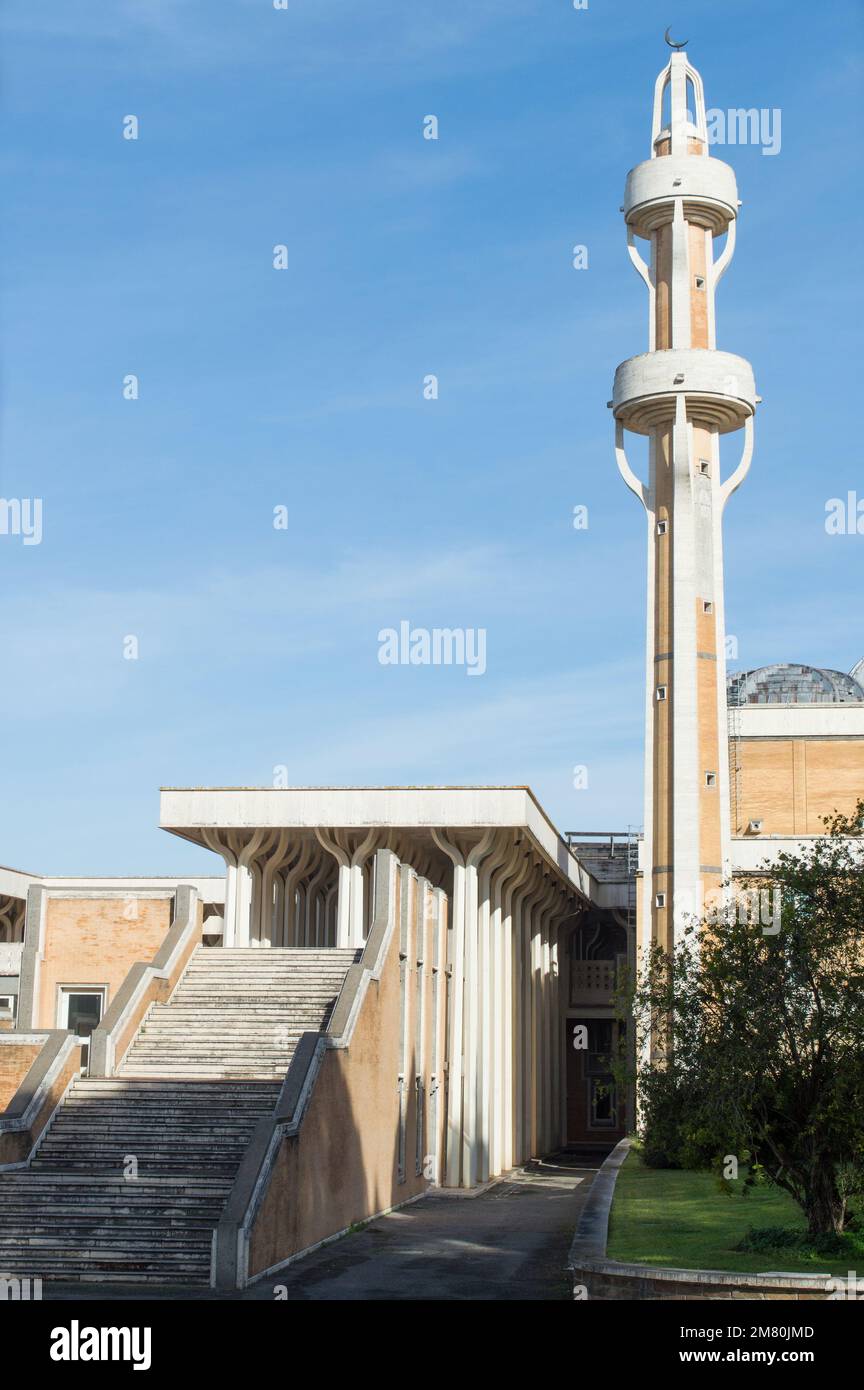 Exterior of mosque of Rome, Italy Stock Photo - Alamy