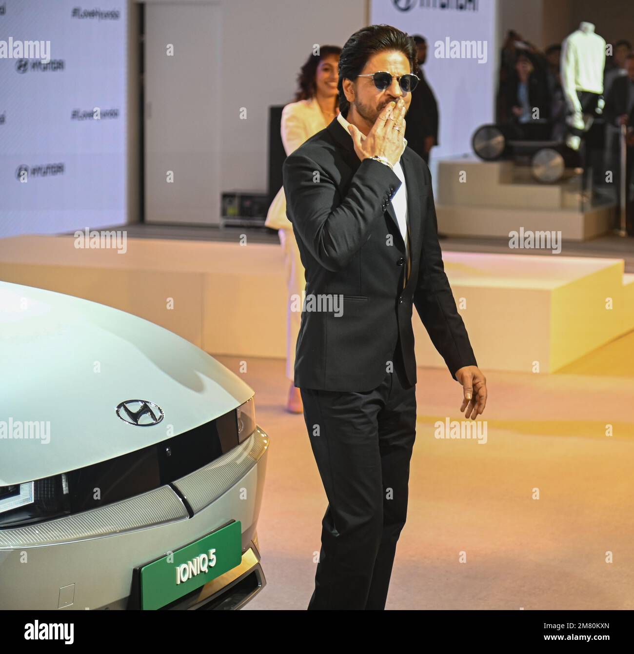 Greater Noida, Uttar Pradesh, India. 11th Jan, 2023. Bollywood Actor Shahrukh Khan gestures ...