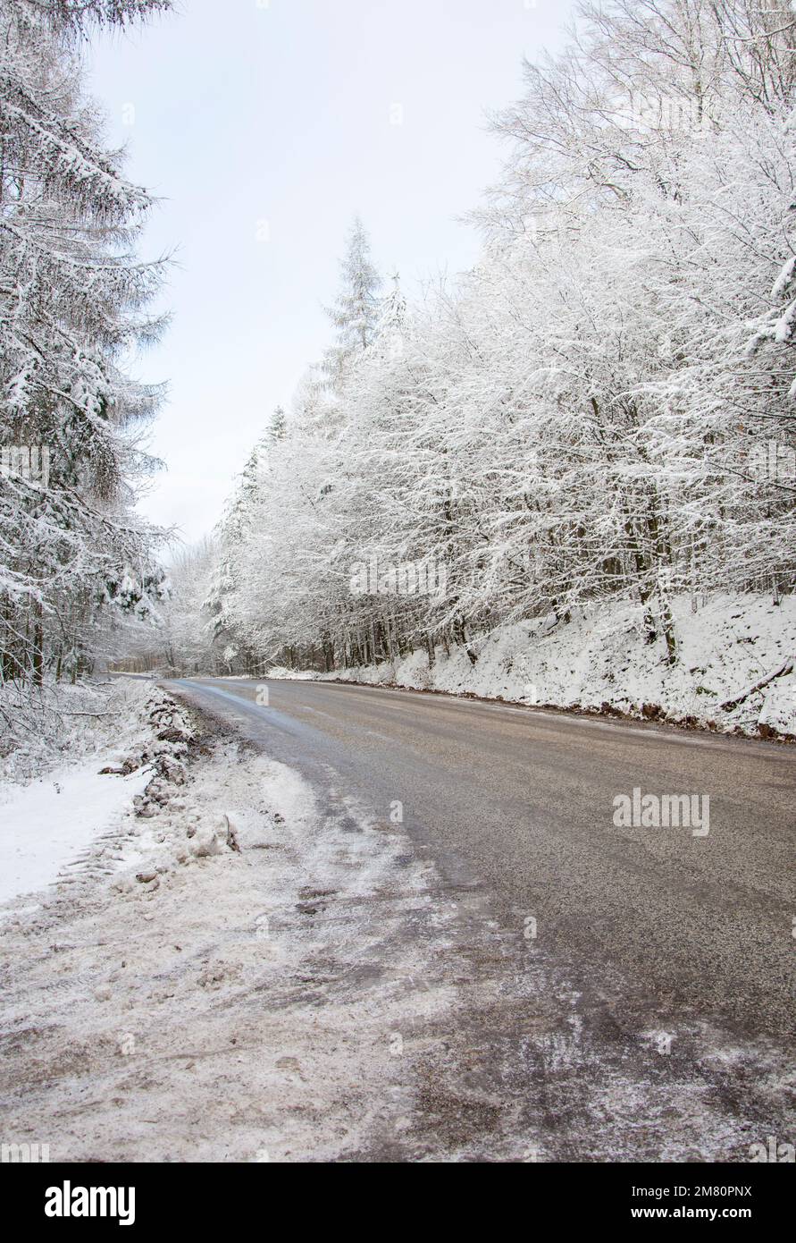 Frosty lining hi-res stock photography and images - Alamy
