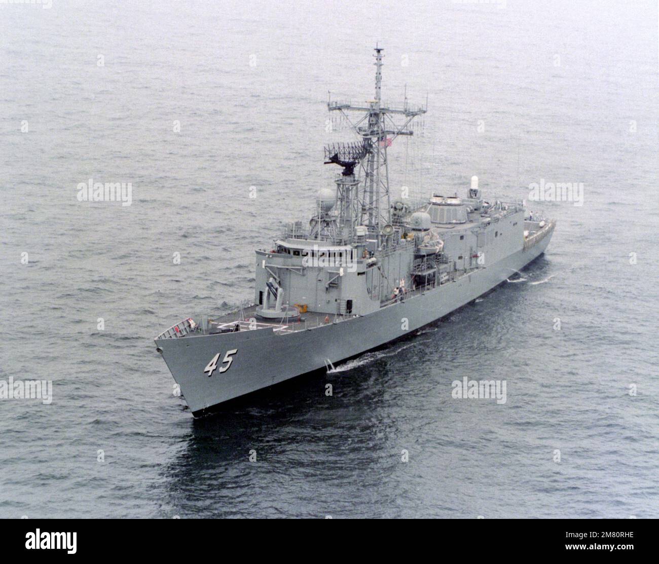 An elevated port bow view of the guided missile frigate DE WERT (FFG-45 ...