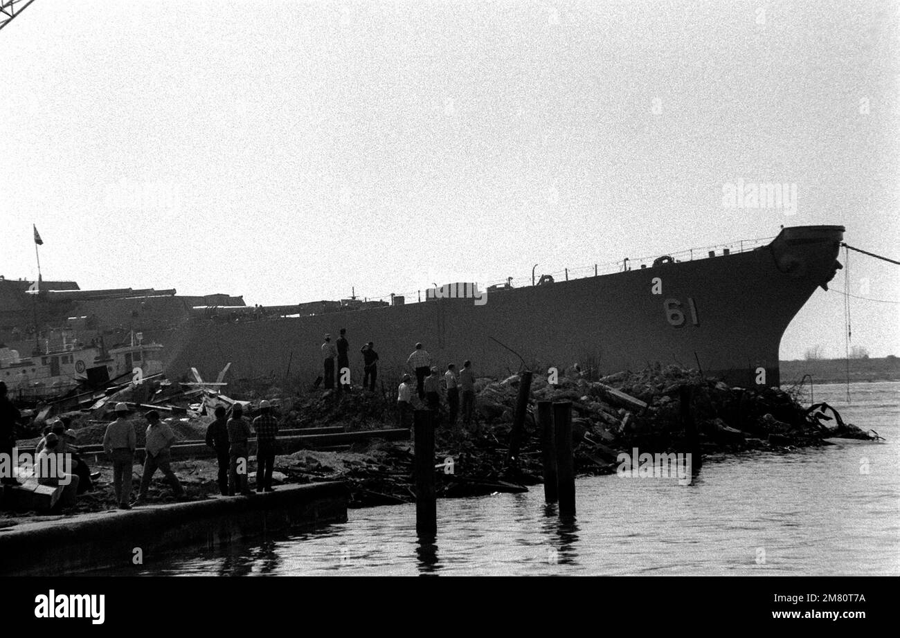 A close-up view of the bow section of the battleship USS IOWA (BB-61 ...
