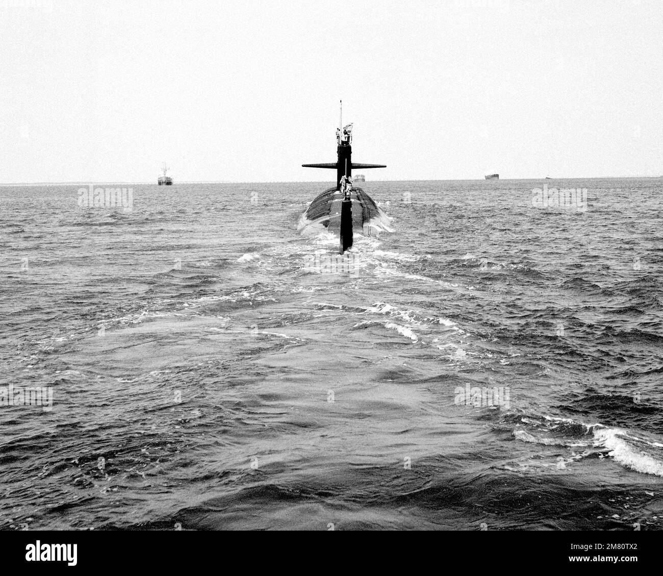 A stern view of the Los Angeles class nuclear-powered attack submarine ...